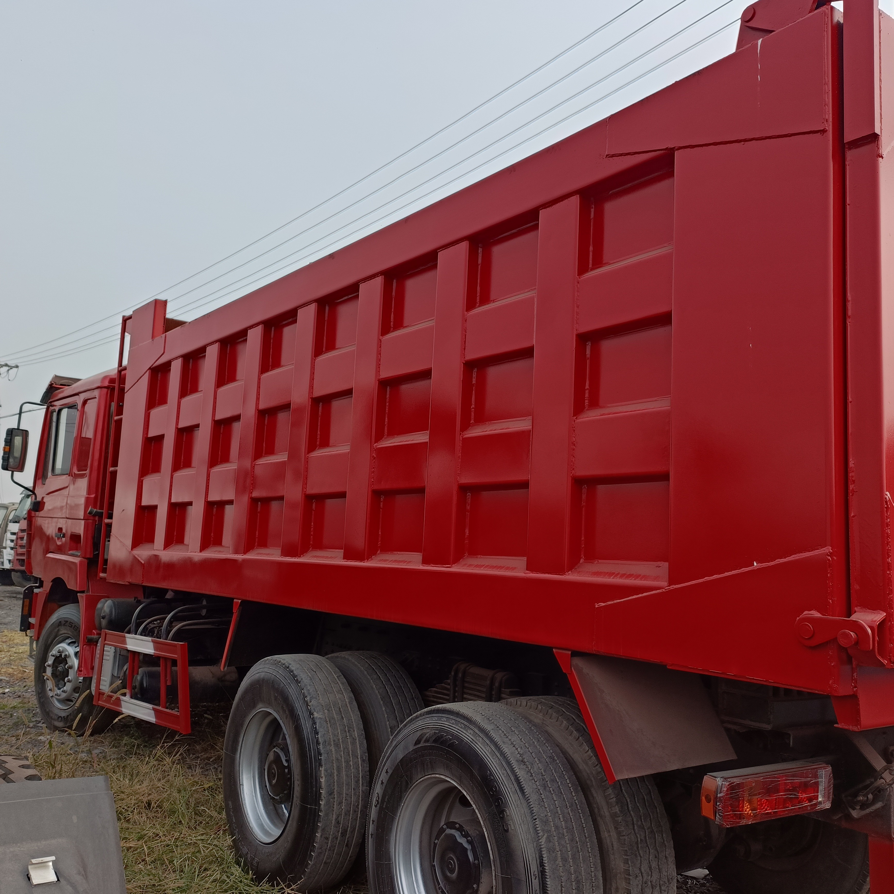 SHACMAN 8x4 camión pesado de basura F3000 EuroV 375HP camión de basura ...